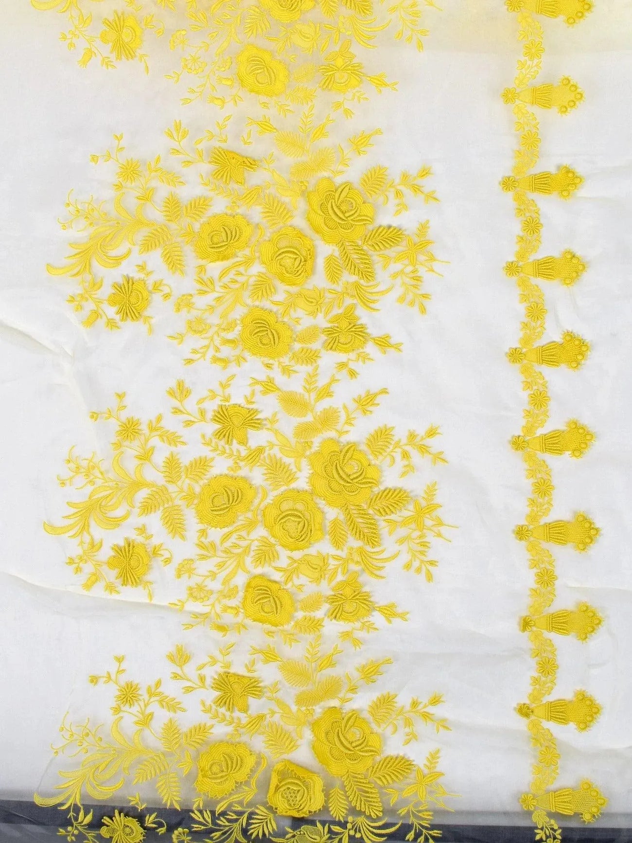 Acquista Tessuto Organza di seta ricamata floreale | Tessuti per ...